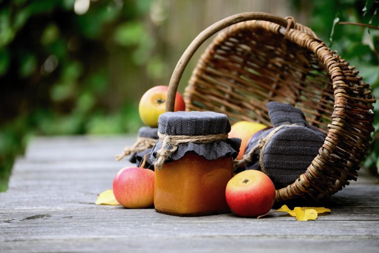 Saveurs en Voyage : Explorez les Goûts du Monde